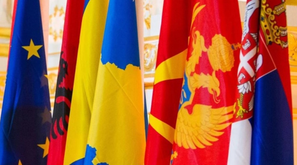 Брисел многу го сака Западниот Балкан во Европската Унија - Pressing TV